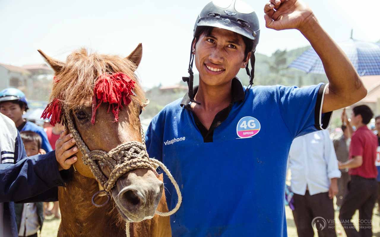 BẮC HÀ – THE HMONG HORSE RACE - Vietnam in Focus - Photo Tours and ...